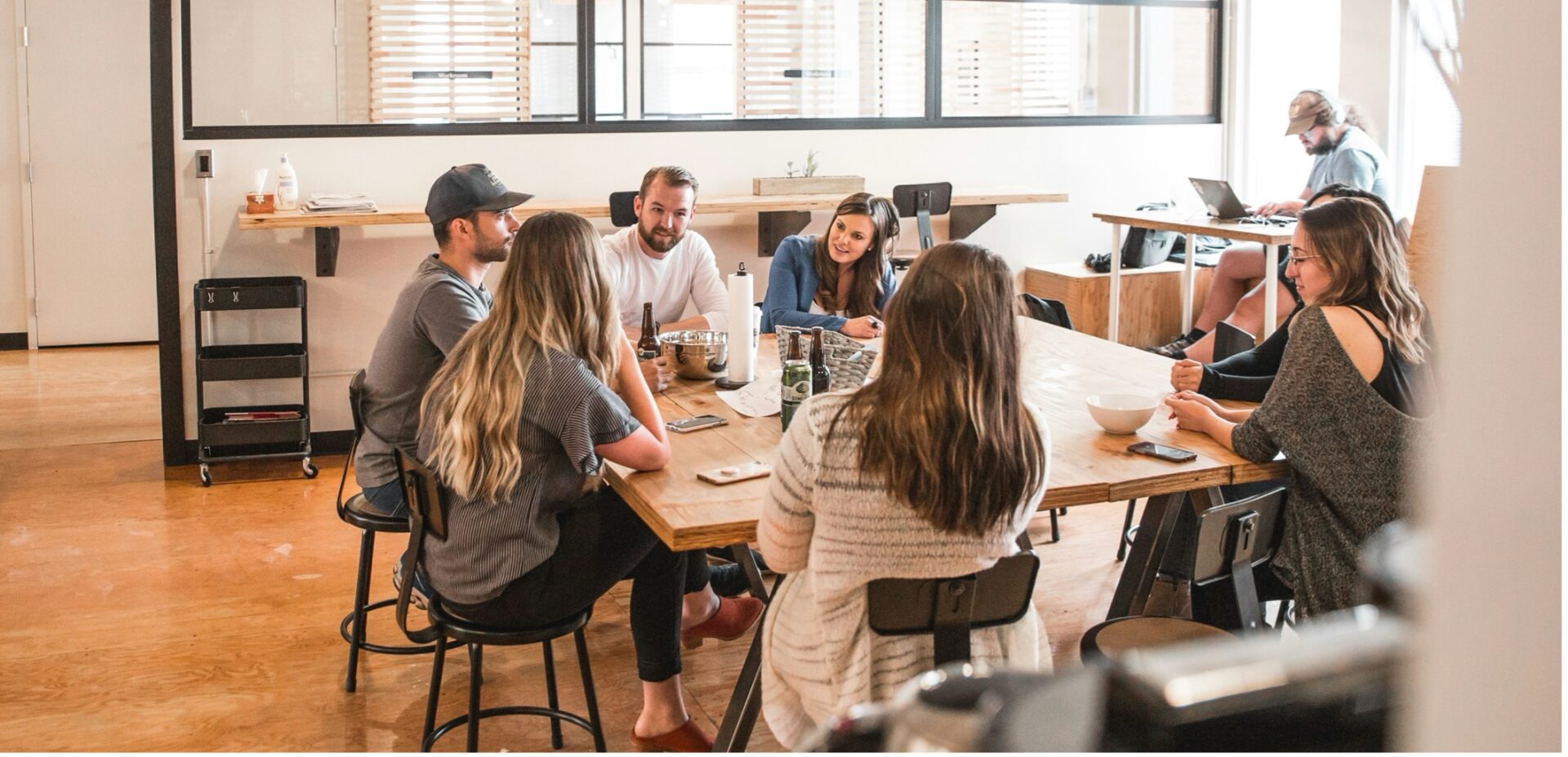 Why Improving Sales Team Performance Requires Collaboration and Trust ...